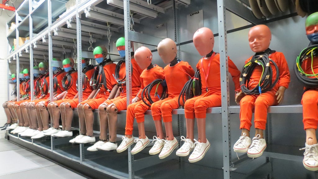 Audi vehicle safety: when milliseconds matter | audi.com