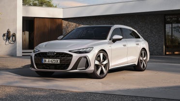 Fully Electric e-tron Collection | Audi UK