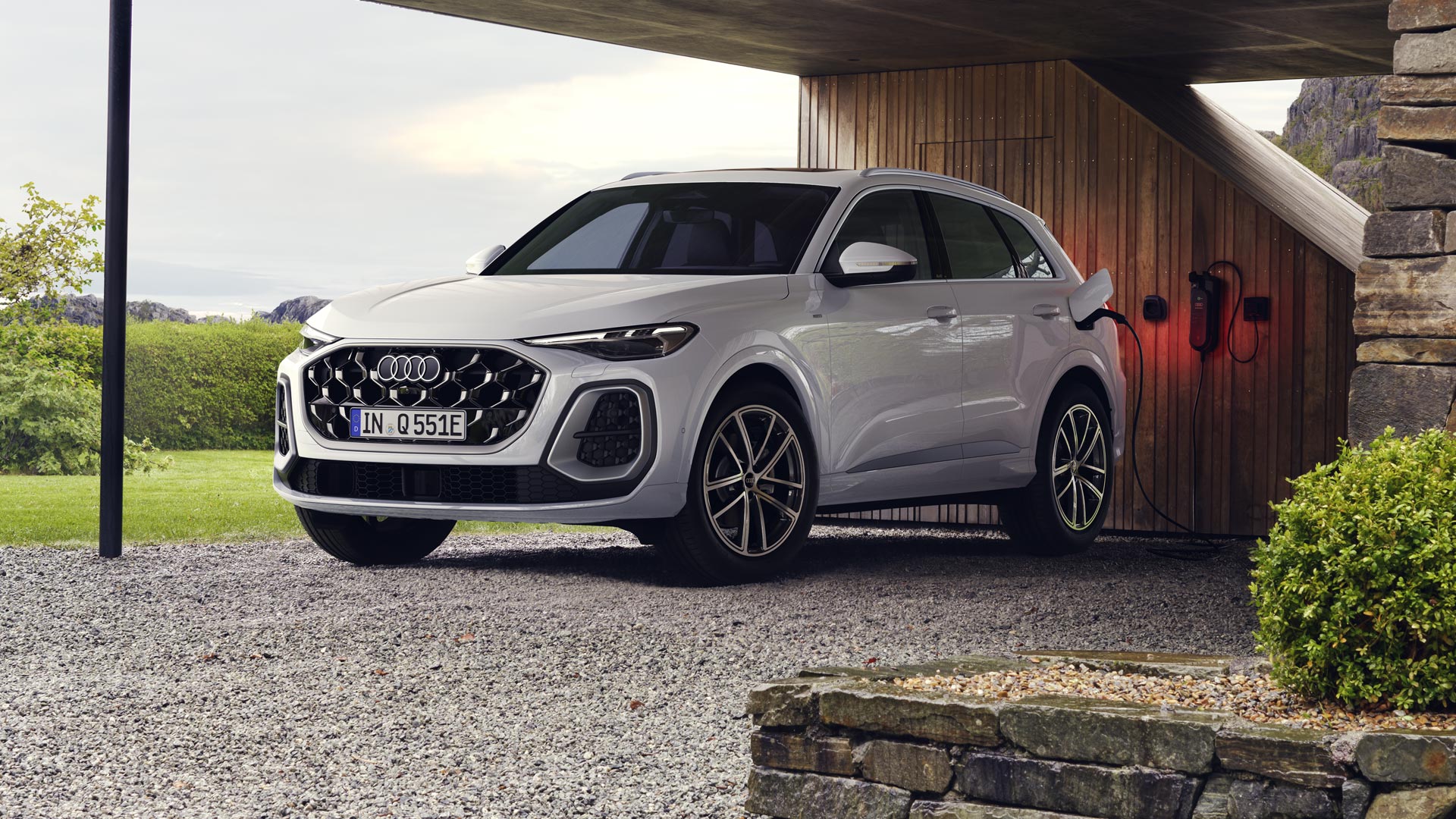 Q5 SUV e-hybrid Highlights | Audi Deutschland