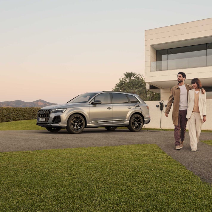 Q7 SUV TFSI e > Q7 > Audi Deutschland