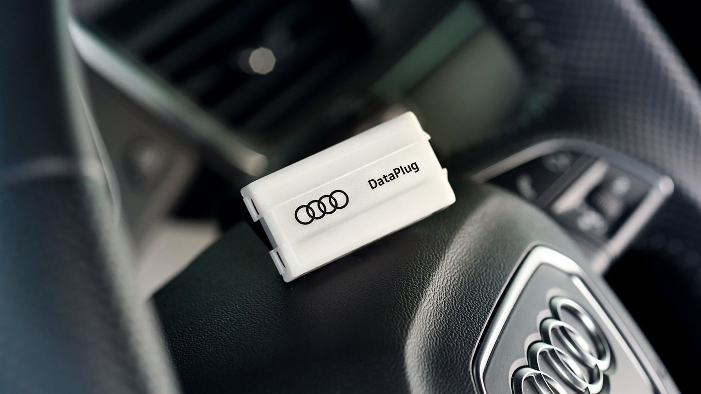 Audi Data Plug