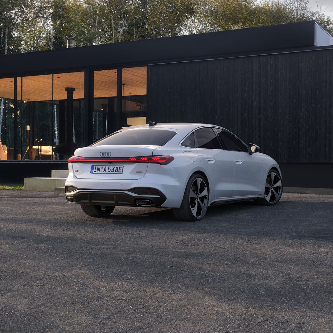 Audi A5 Saloon e-hybrid | A5 Range | Audi UK