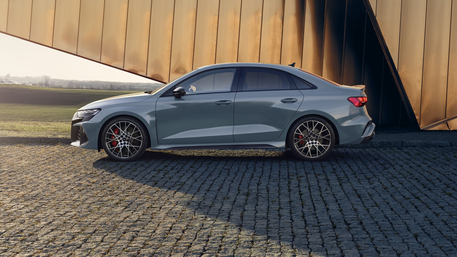 Diseño y especificaciones del Audi RS 3 Sedan| Audi España
