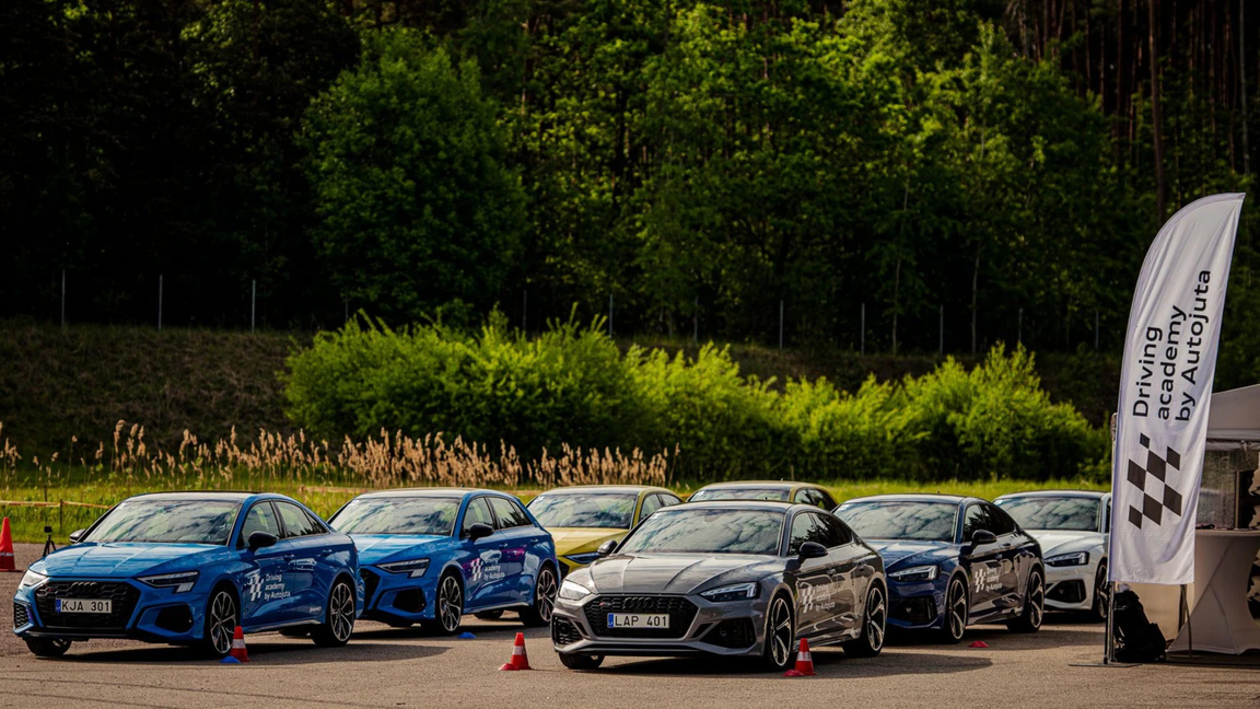 Driving academy by „Autojuta“