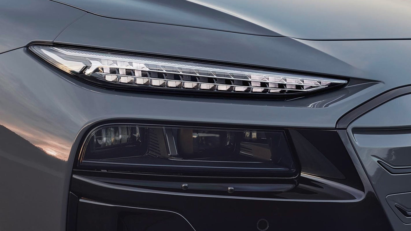 Q6 e-tron Battery and Range | Q6 Range | Audi UK