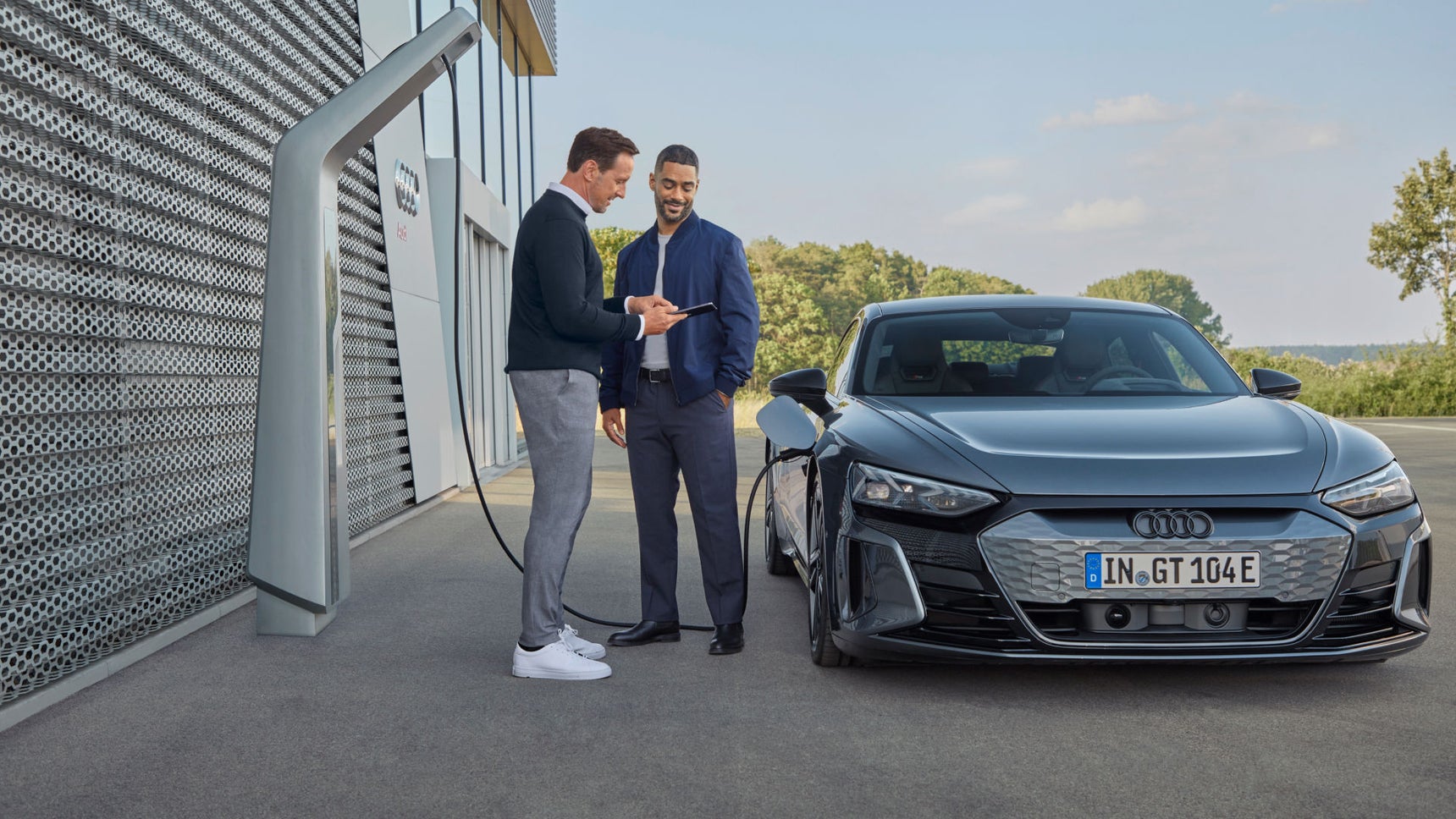 Découvrez la concession Audi Bayonne | Audi France