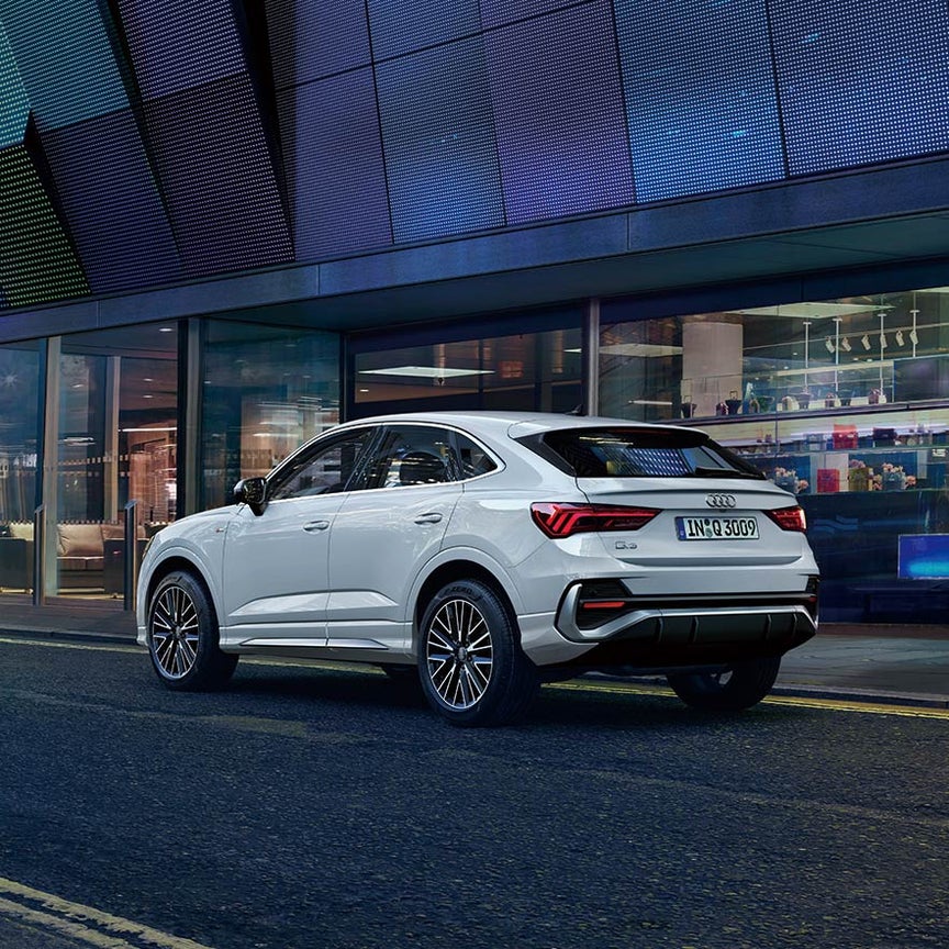 Audi New Year Campaign 2026 > アウディジャパン