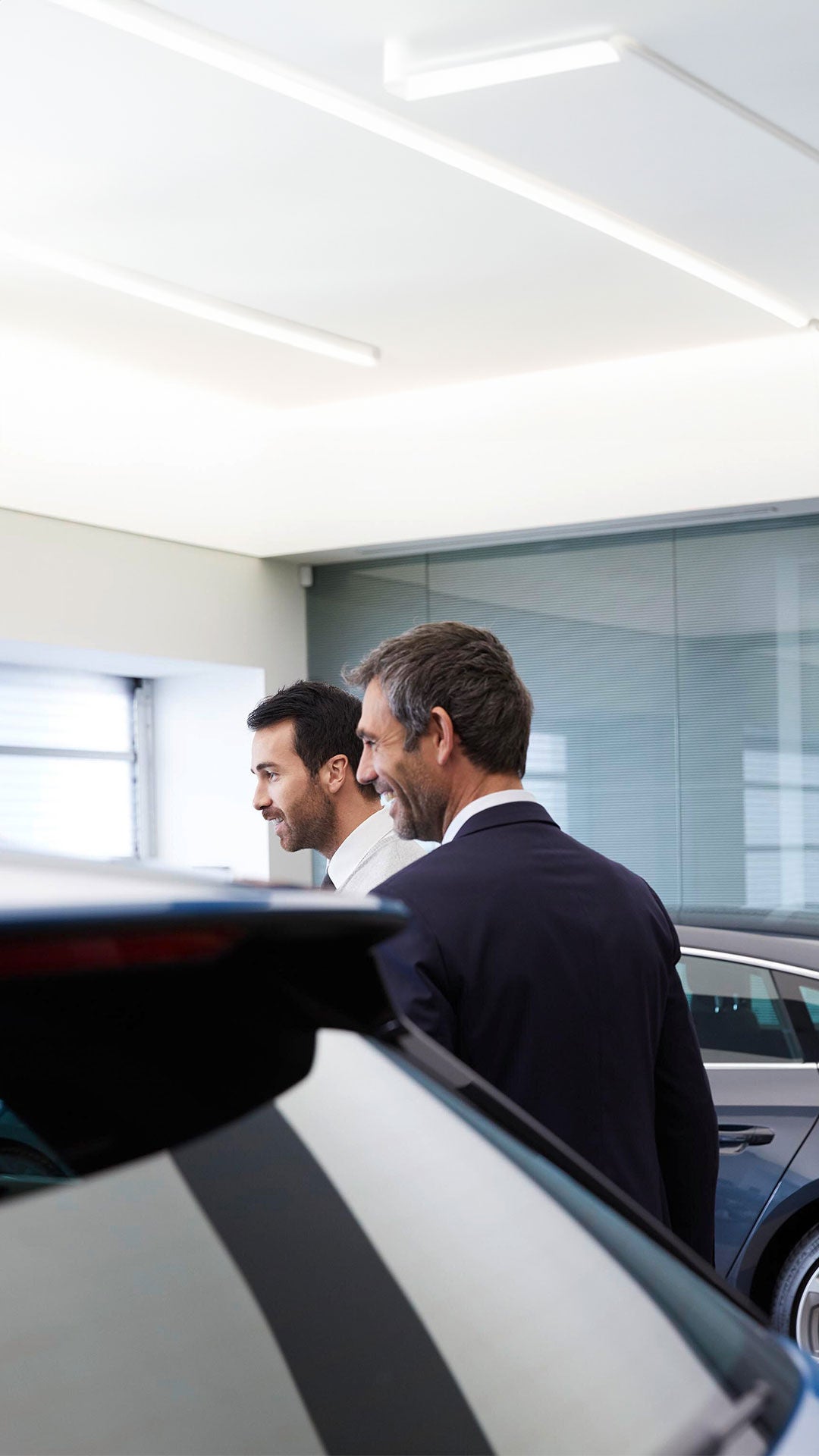 Contacta con {nombreComercial}, tu Concesionario Oficial Audi